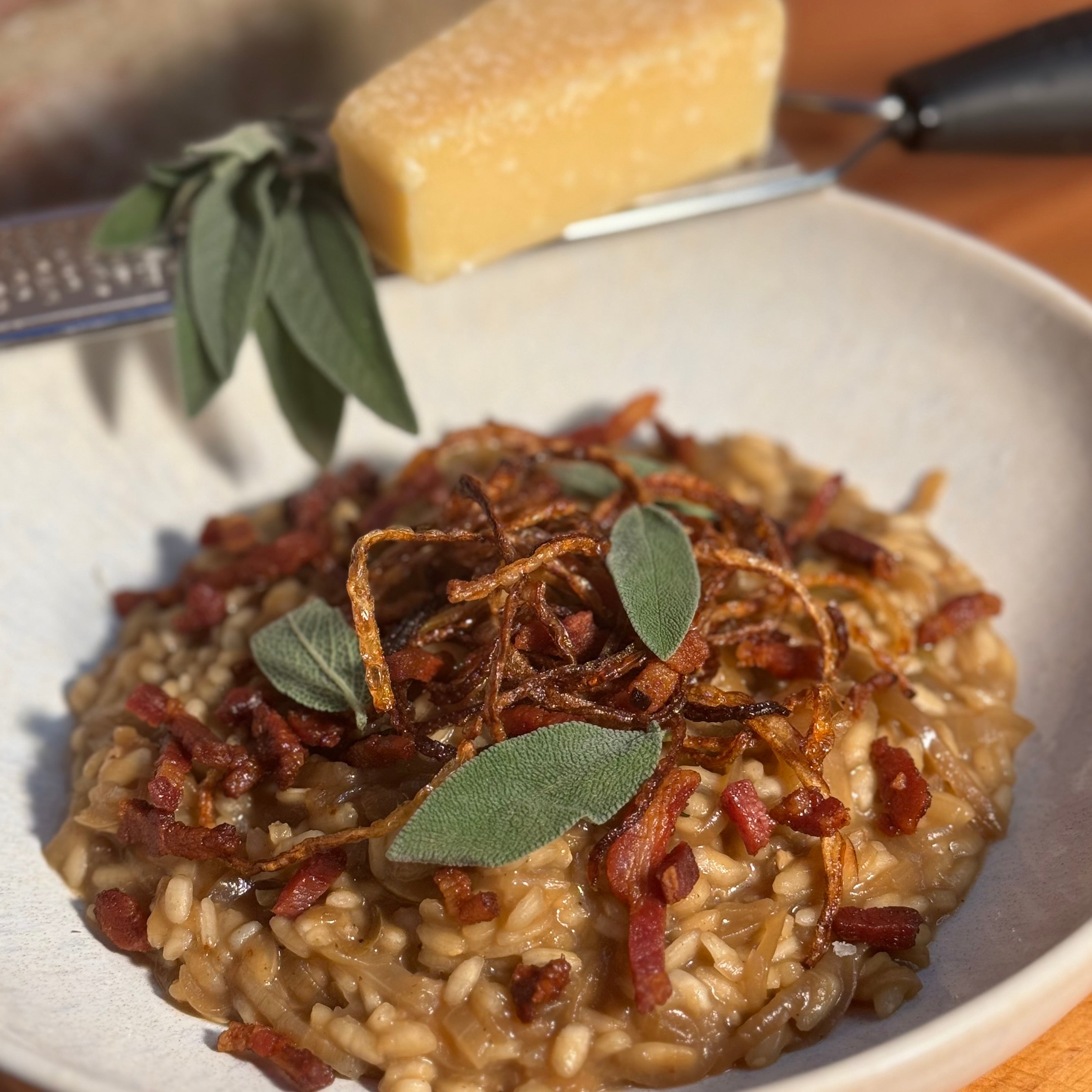 Caramelized onion risotto – The twisted chef